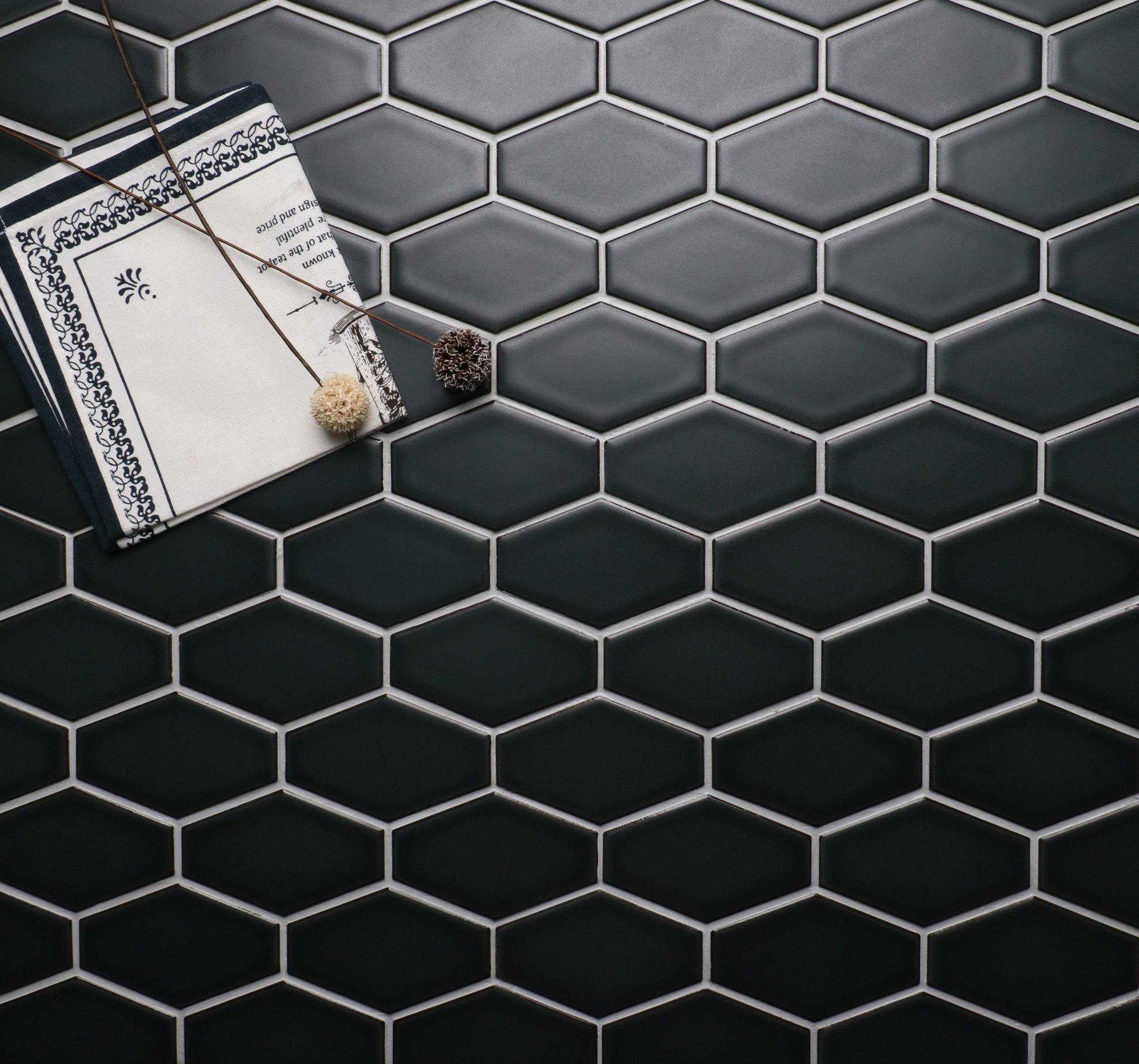 Crystal Tiles – Crystal Tiles – Glass Tile Distributor – Best Selection ...